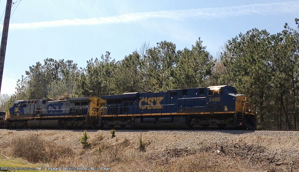 CSX ES40DC 5480 and AC44CW 392
